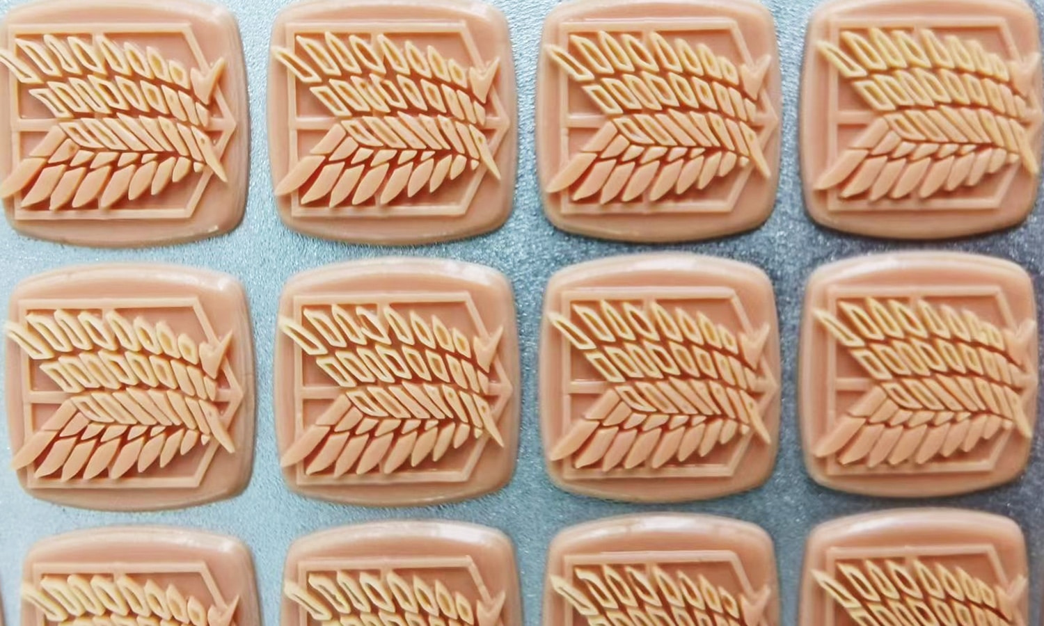 DLP 3D Printed Feather Arm Badge of Anime Attack on Titan Survey Corps ...