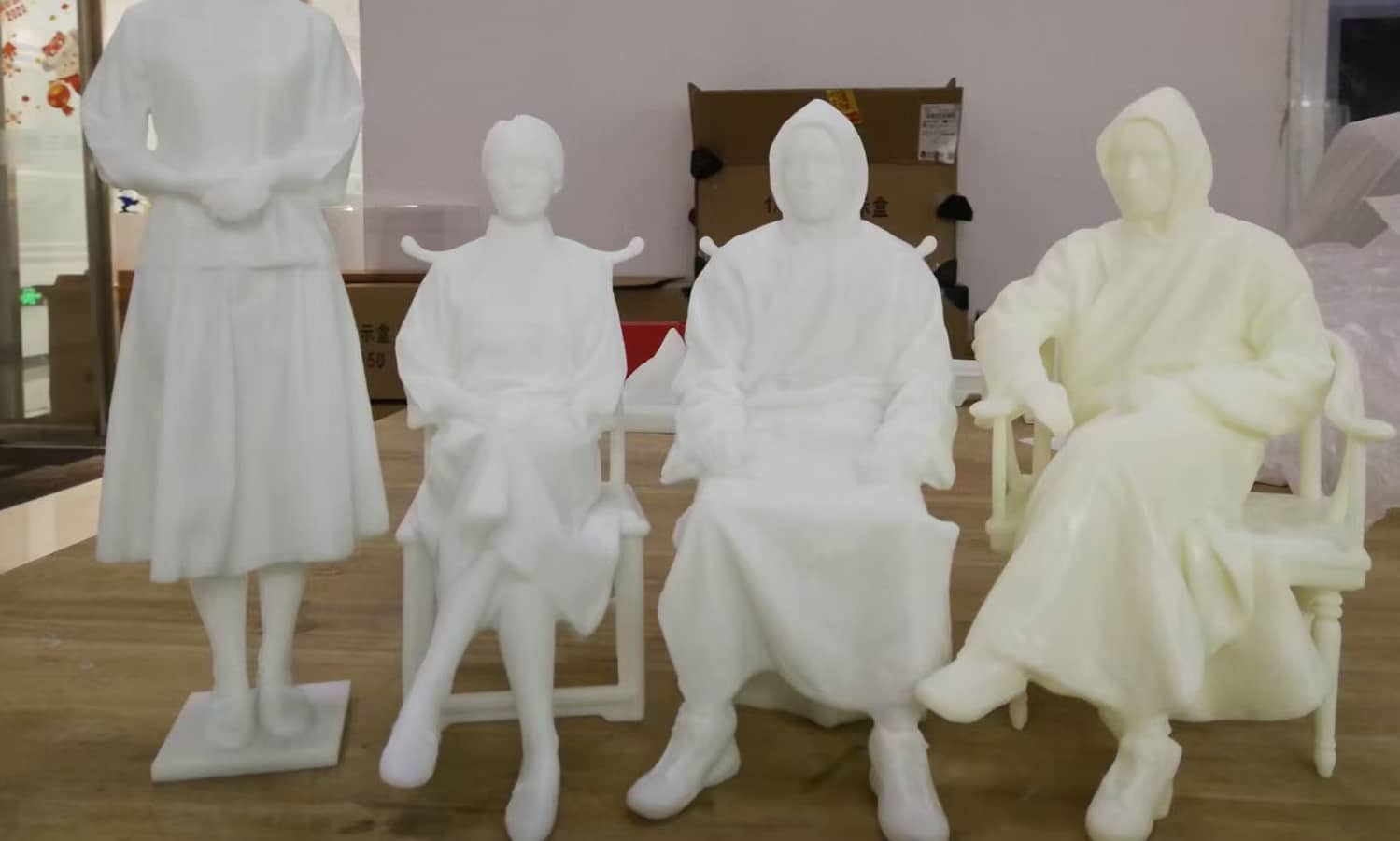 3D Scanned and SLA 3D Printed Scaled-down Human Statues - FacFox