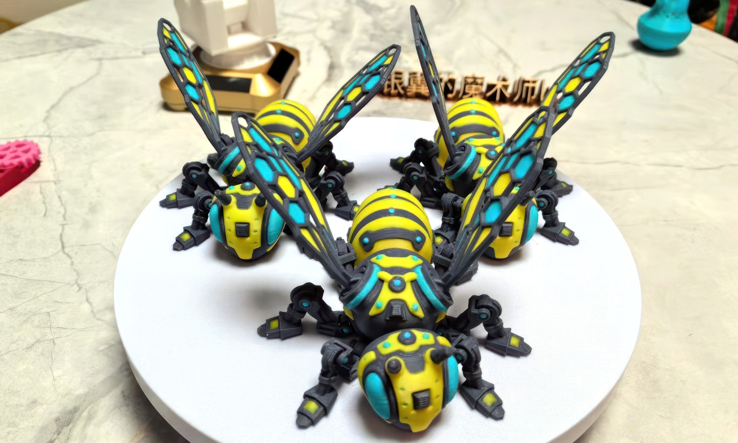 FDM 3D Printed Multi-color PLA Futuristic Mechanical Bee - FacFox