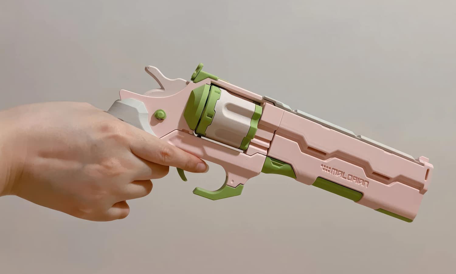 3D Printed Cyberpunk 2077-Inspired Toy Gun Malorian Arms 3516 - FacFox
