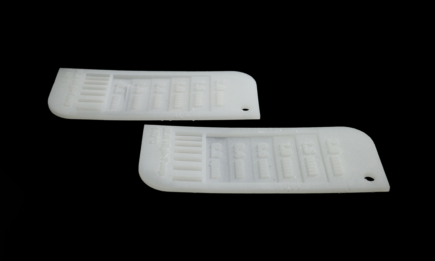 SLA High-temp Resin 140℃ 3D Printed Testing Plates - FacFox